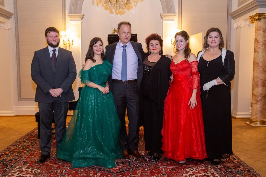 Simándy József - Nemzetközi Énekverseny